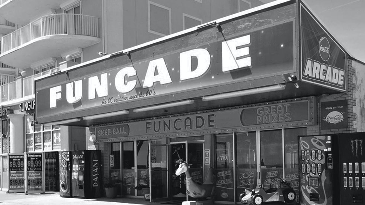 Funcade – Plak That